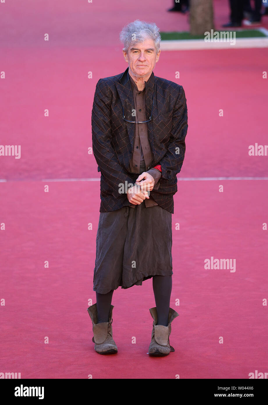 Christopher Doyle arrives on the red carpet before the screening of the ...