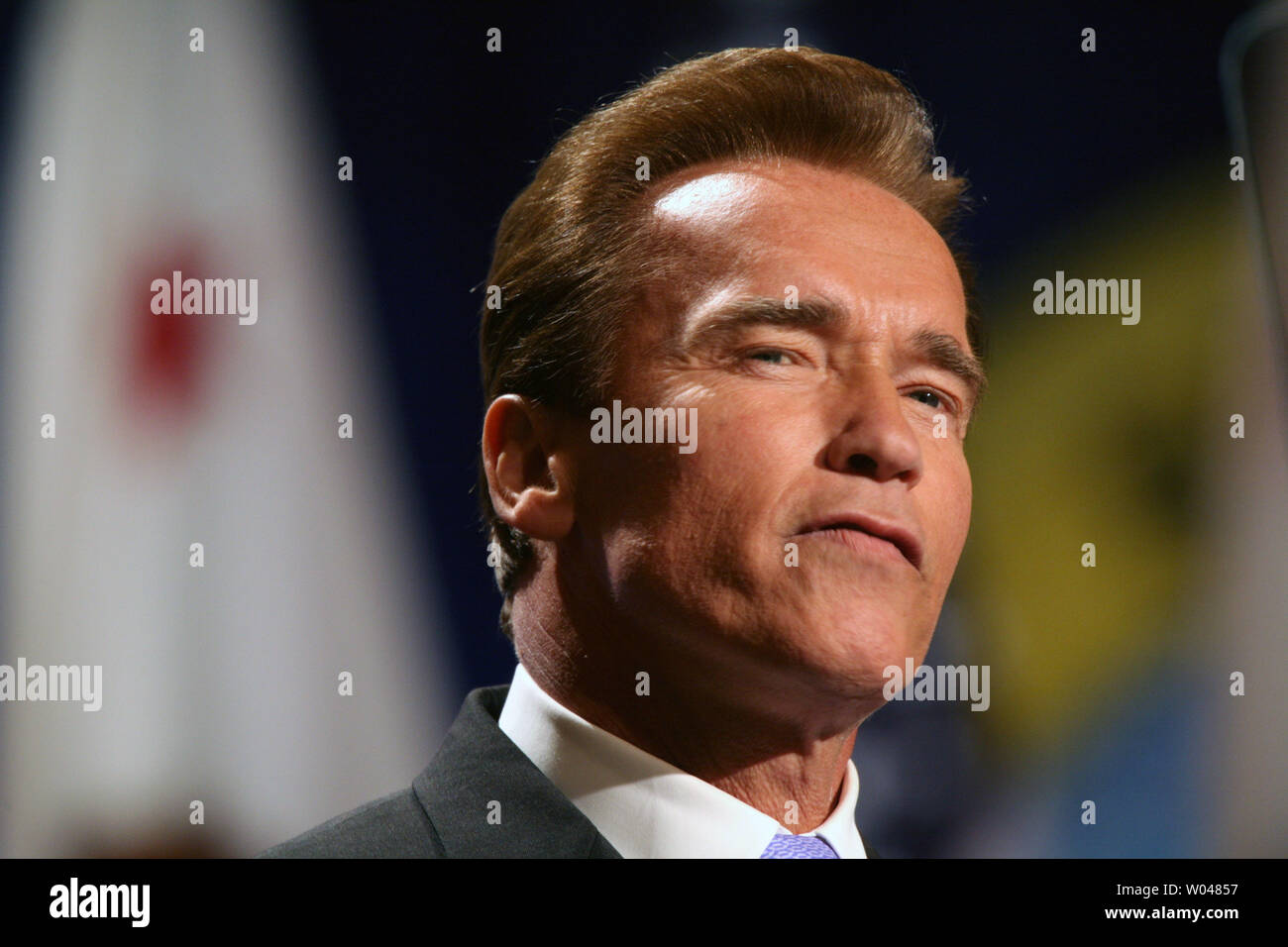 California Governor Arnold Schwarzenegger speaks after being sworn-in ...