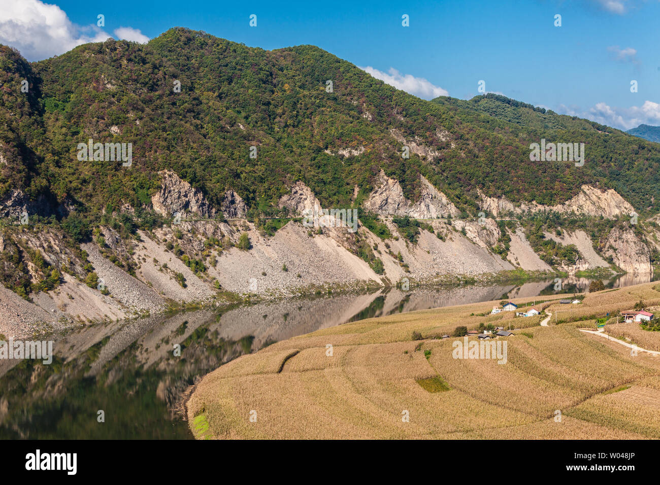 Yalu High Resolution Stock Photography and Images - Alamy