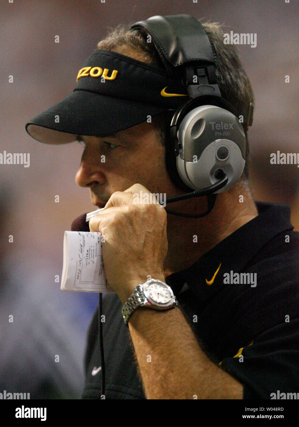 Missouri head coach gary pinkel hi-res stock photography and images - Alamy