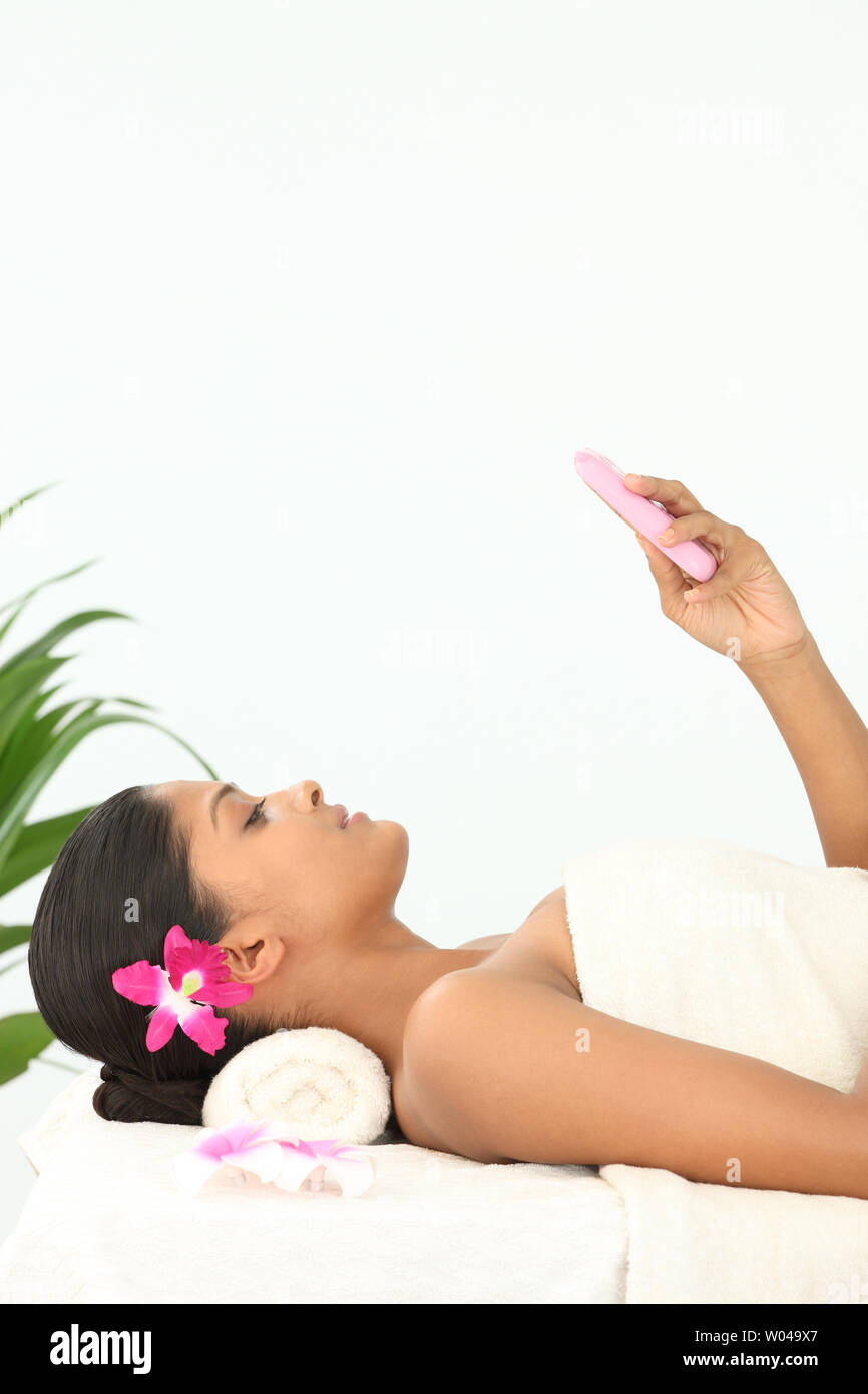 Beauty parlours hi-res stock photography and images - Alamy