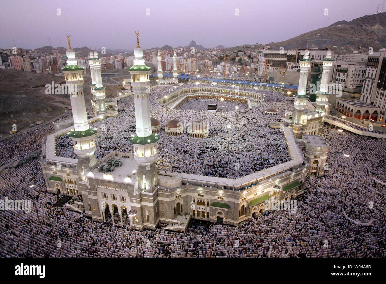 Pilgrims pray at the birthplace of prophet Mohammed at the Grand Mosque, Islam's holiest shrine ...