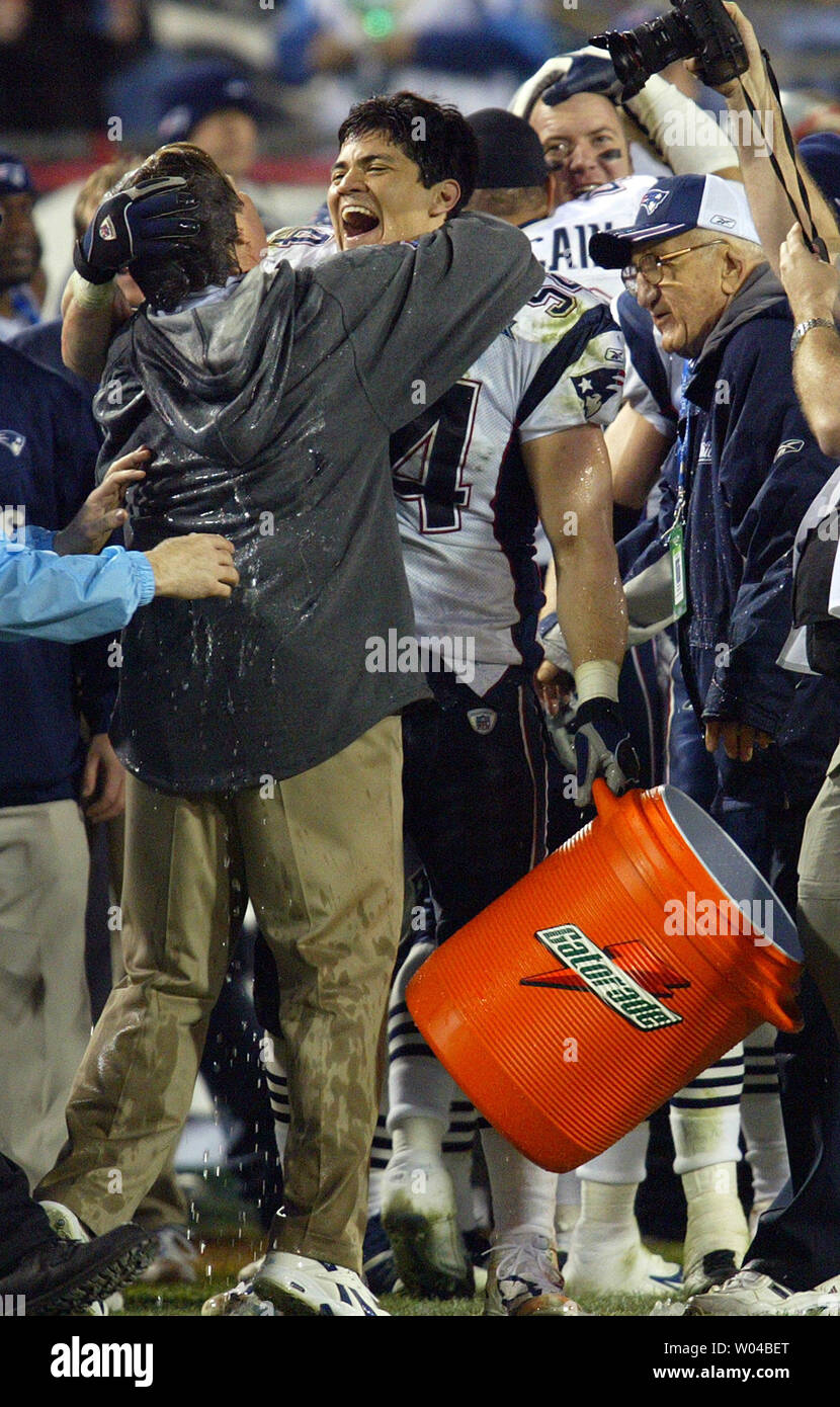 Gatorade shower hi-res stock photography and images - Alamy