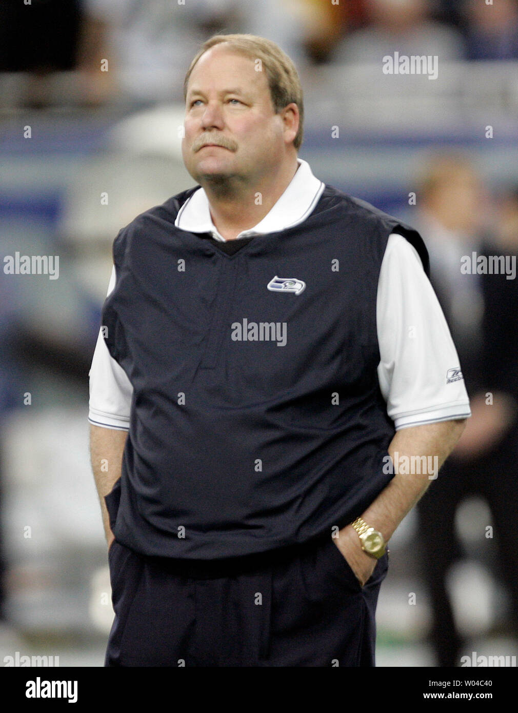 Mike Holmgren, Seattle Seahawks head coach waits for the start of Super ...