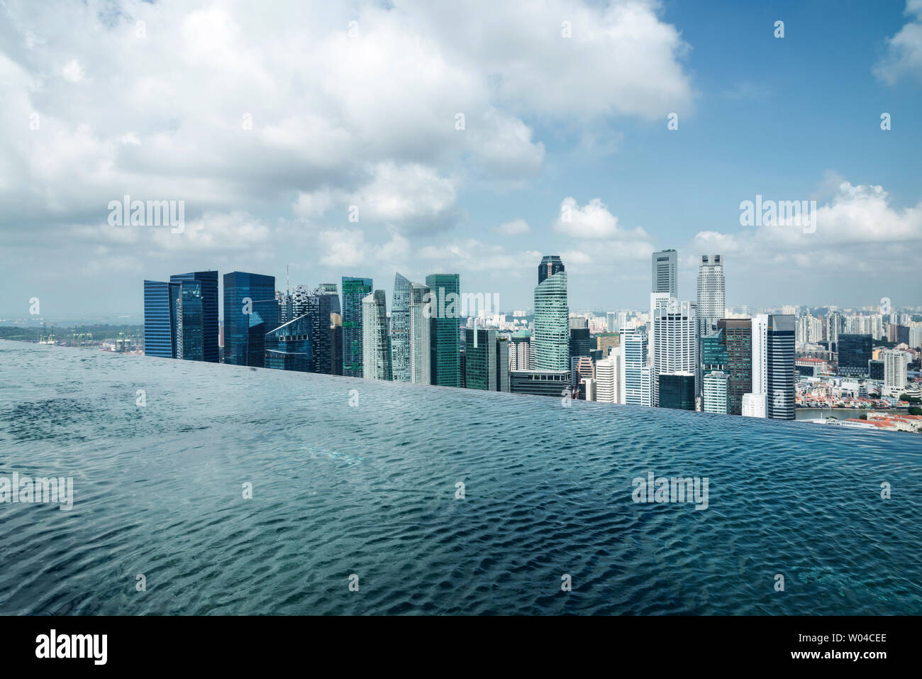 Infinity swimming pool of the Marina Bay Sands in Singapore Stock Photo ...
