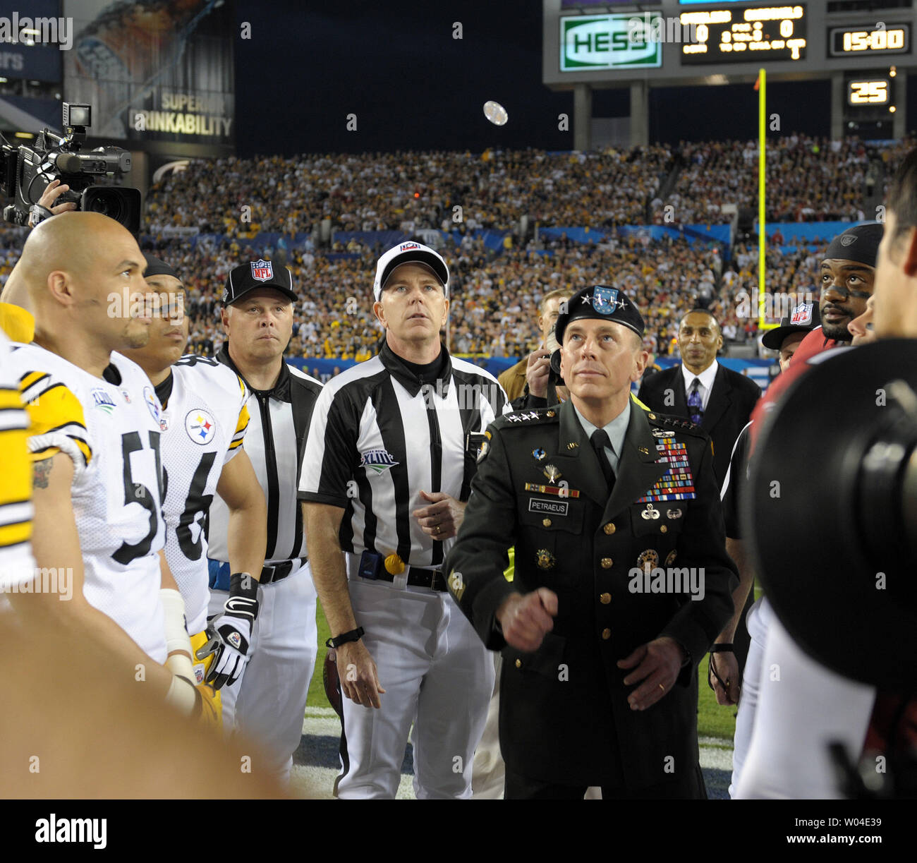 U s central command commander james hi-res stock photography and images ...