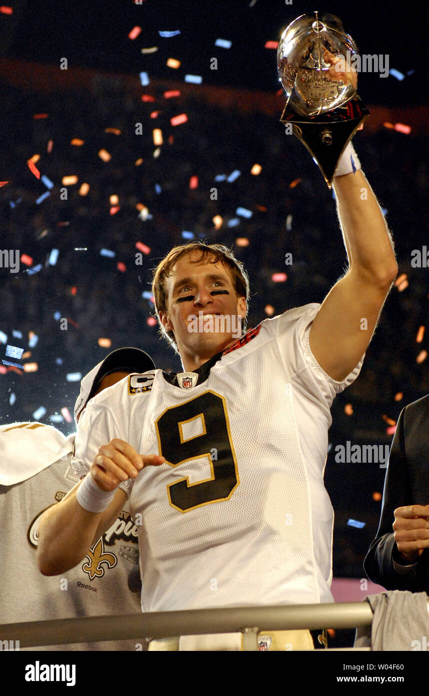 Super bowl mvp trophy hi-res stock photography and images - Alamy