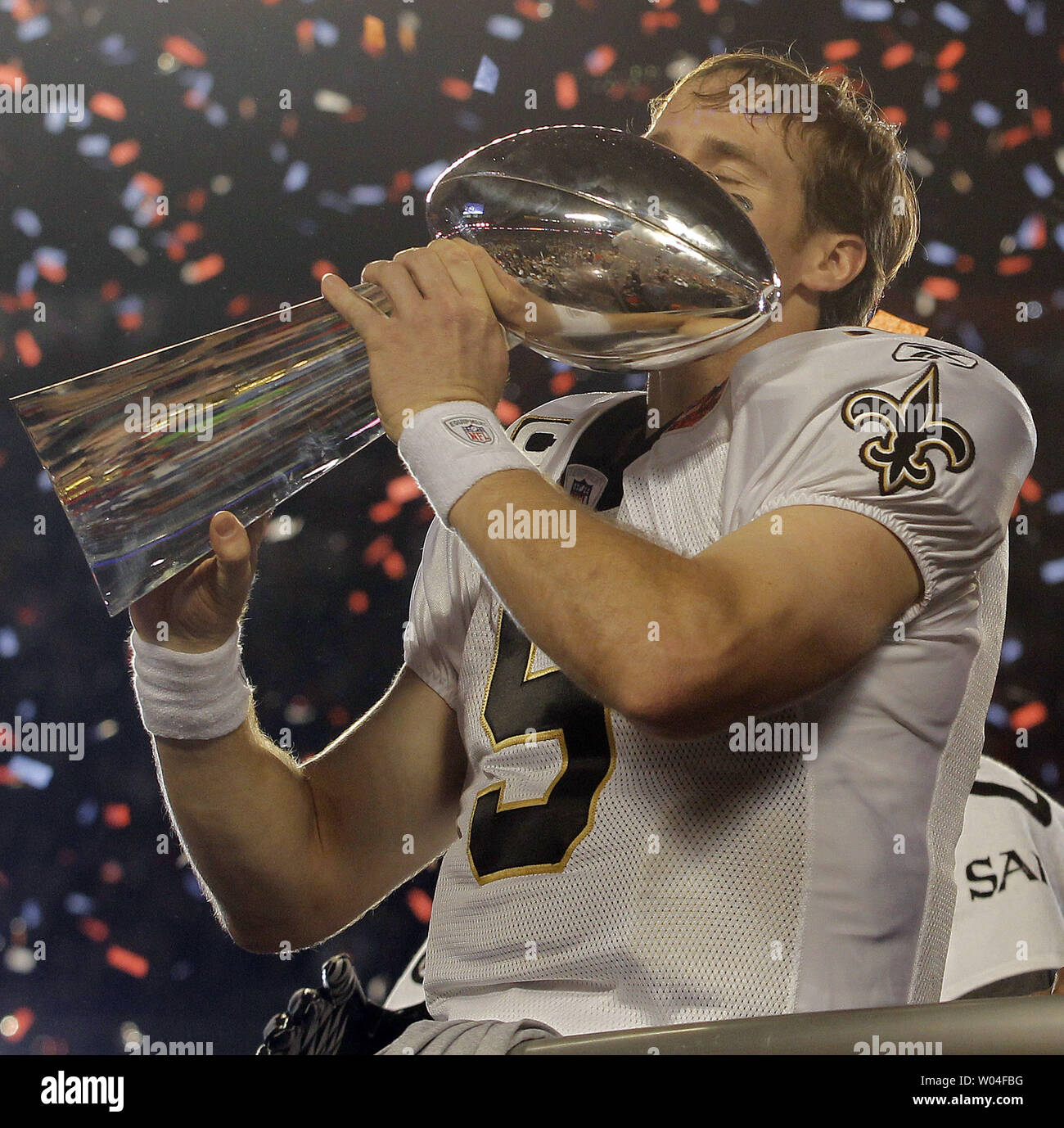 Drew brees vince lombardi trophy hi-res stock photography and images ...