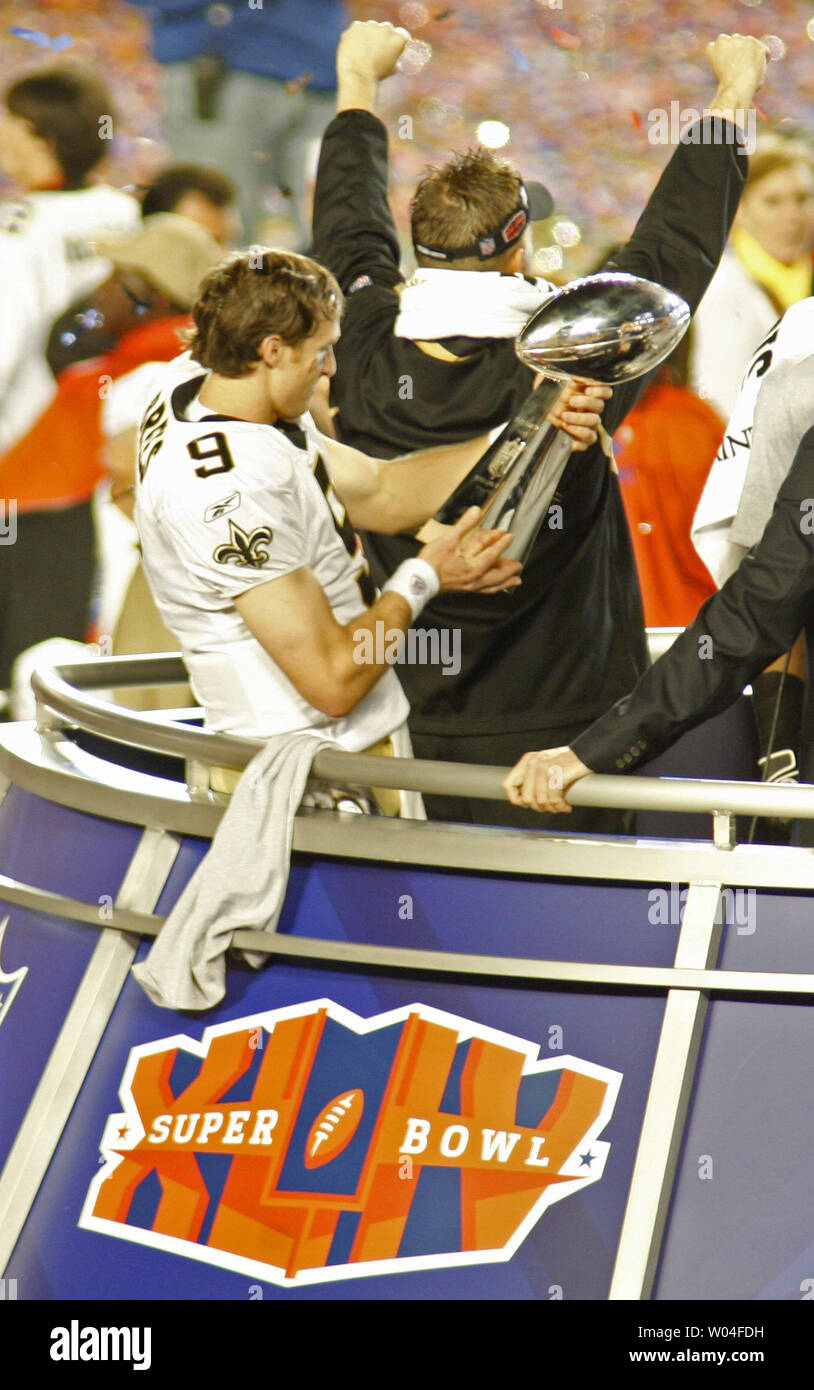 Drew brees vince lombardi trophy hi-res stock photography and images ...
