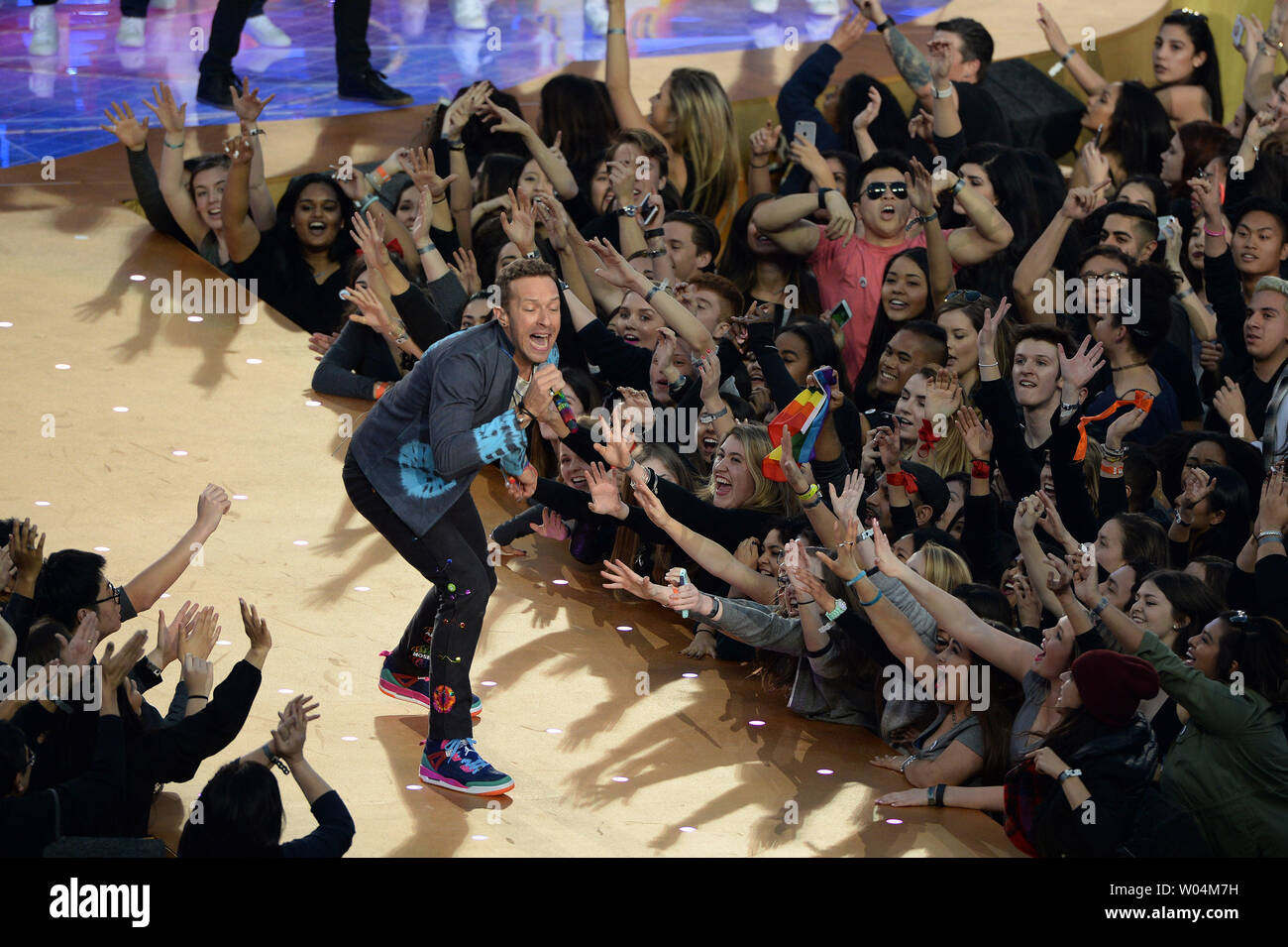 Coldplay performs during the Super Bowl 50 halftime show which ...