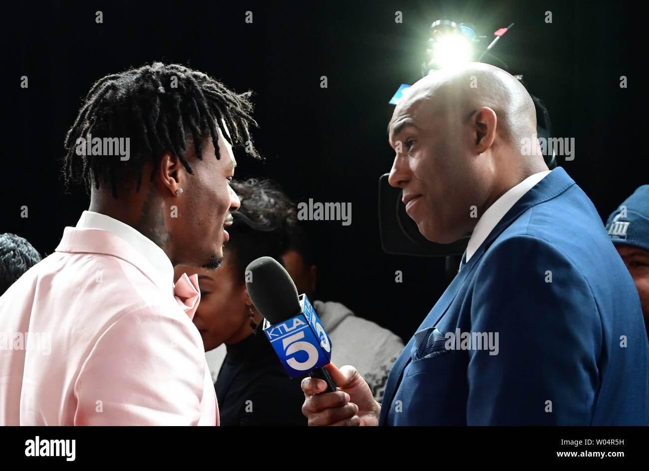 Los Angeles Chargers' Derwin James arrives on the red carpet at the Fox ...