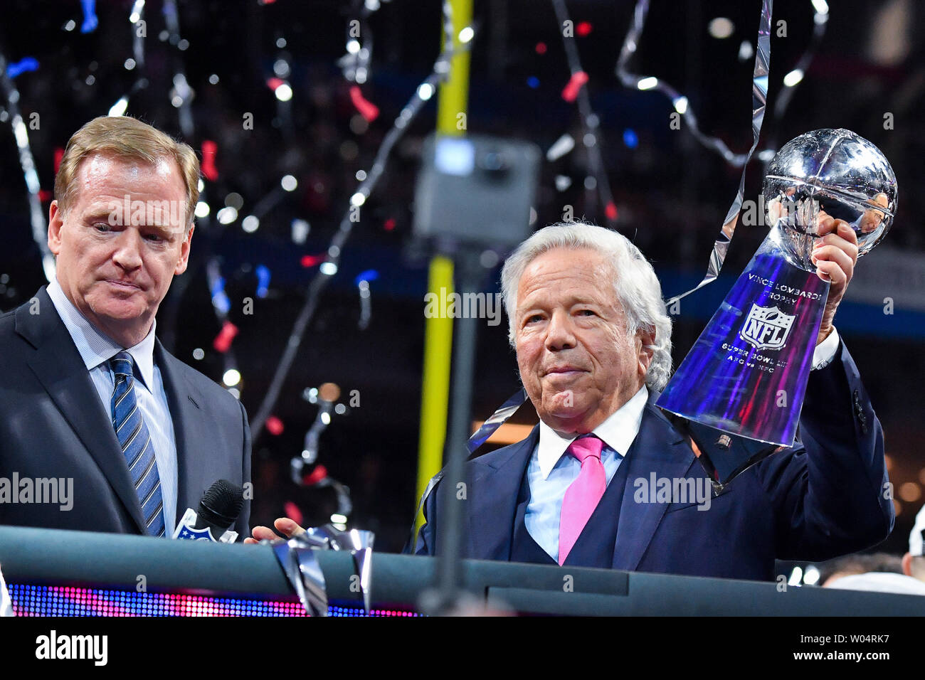 Super bowl liii trophy los angeles rams hi-res stock photography and ...
