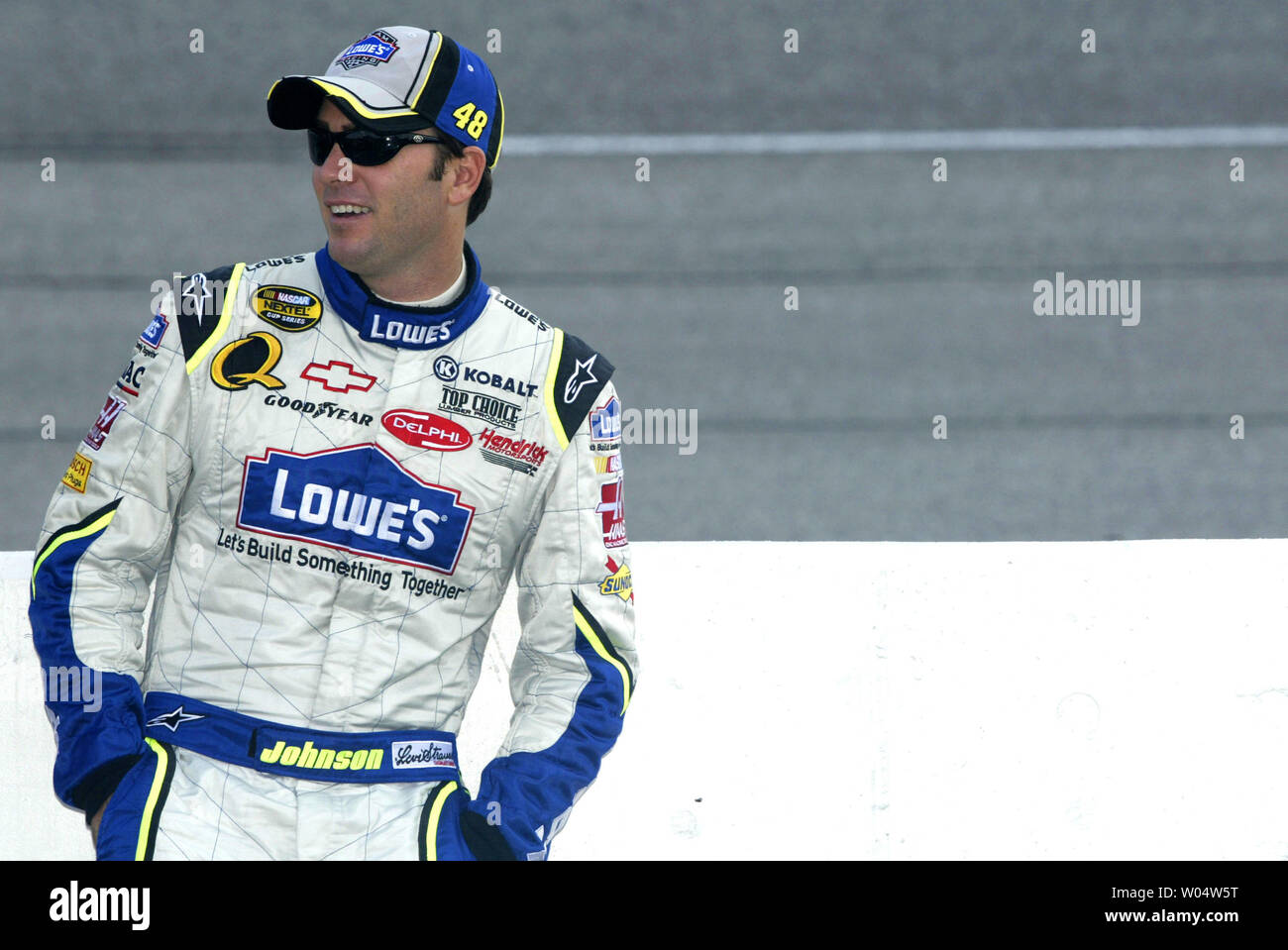 Nascar track stands hi-res stock photography and images - Alamy