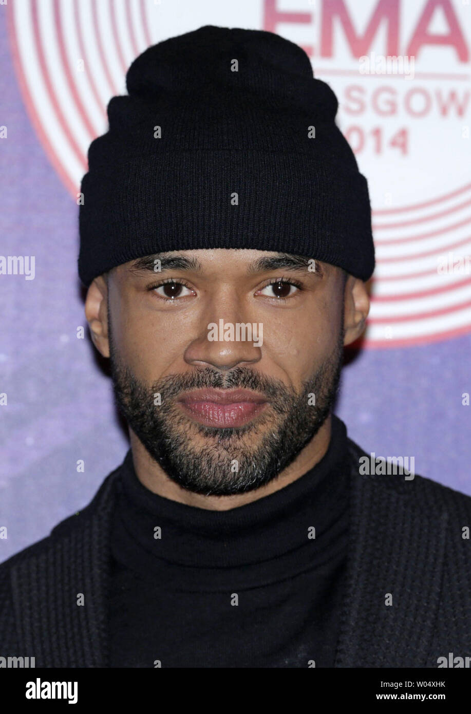 Mr Probz arrives at the MTV Europe Music Awards in Glasgow, Scotland on ...