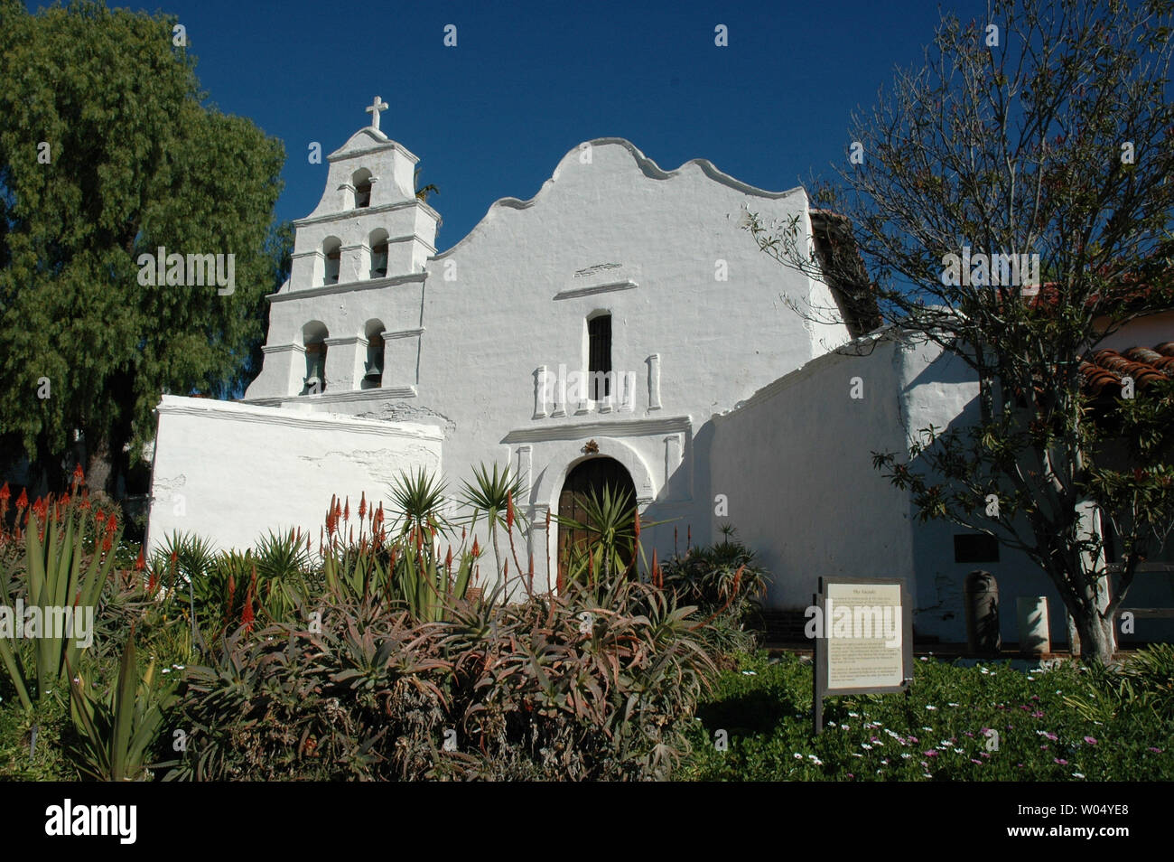 Californias mission hi-res stock photography and images - Alamy