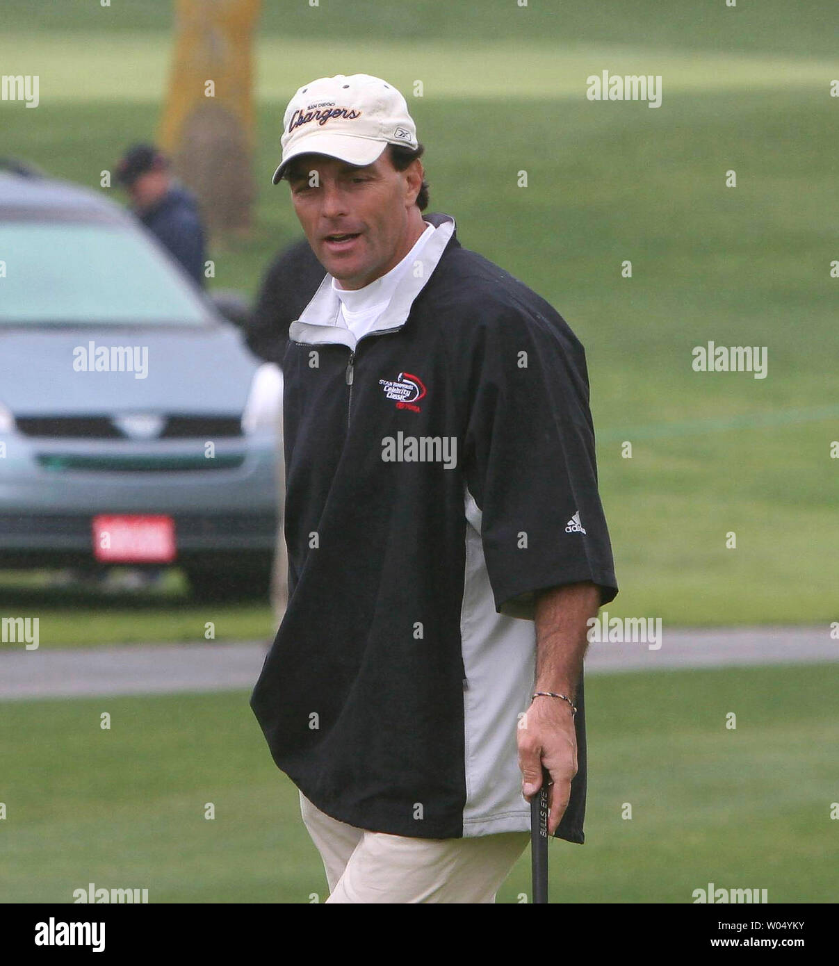 Football star Doug Flutie participates in the Stan Humphries Charity ...