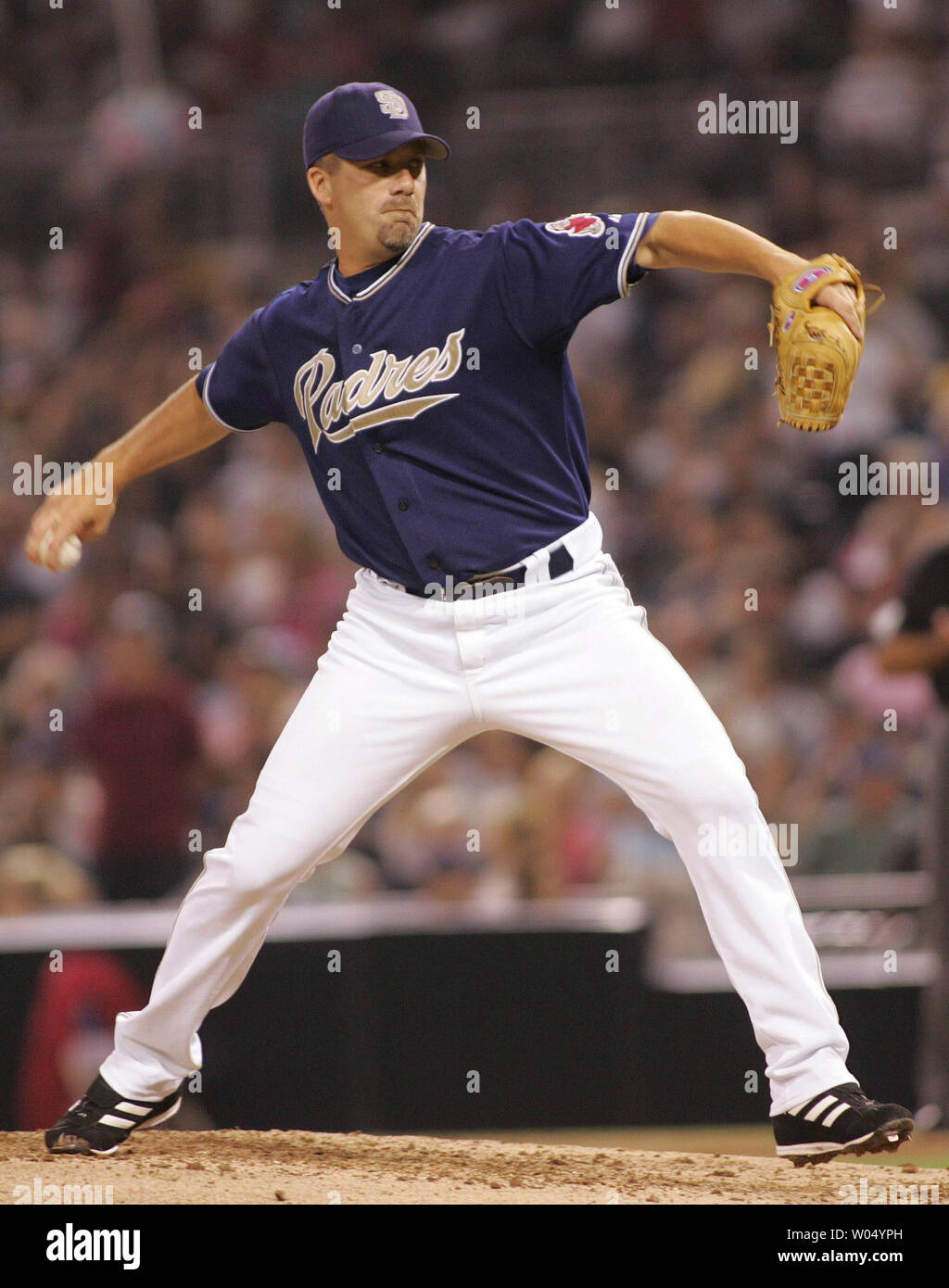 San diego padres cincinnati reds hi-res stock photography and images ...