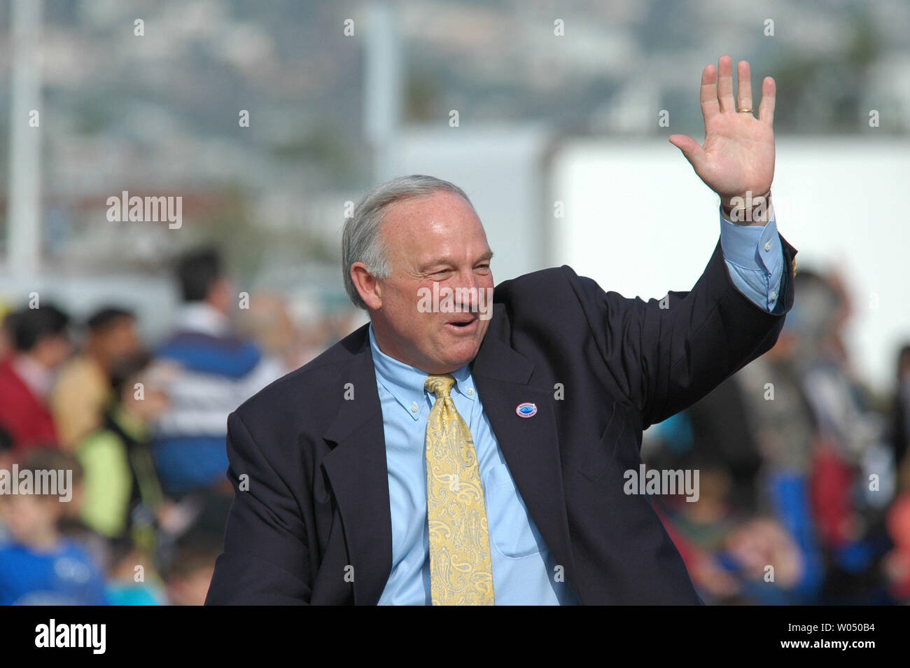 University california police chief hi-res stock photography and images ...