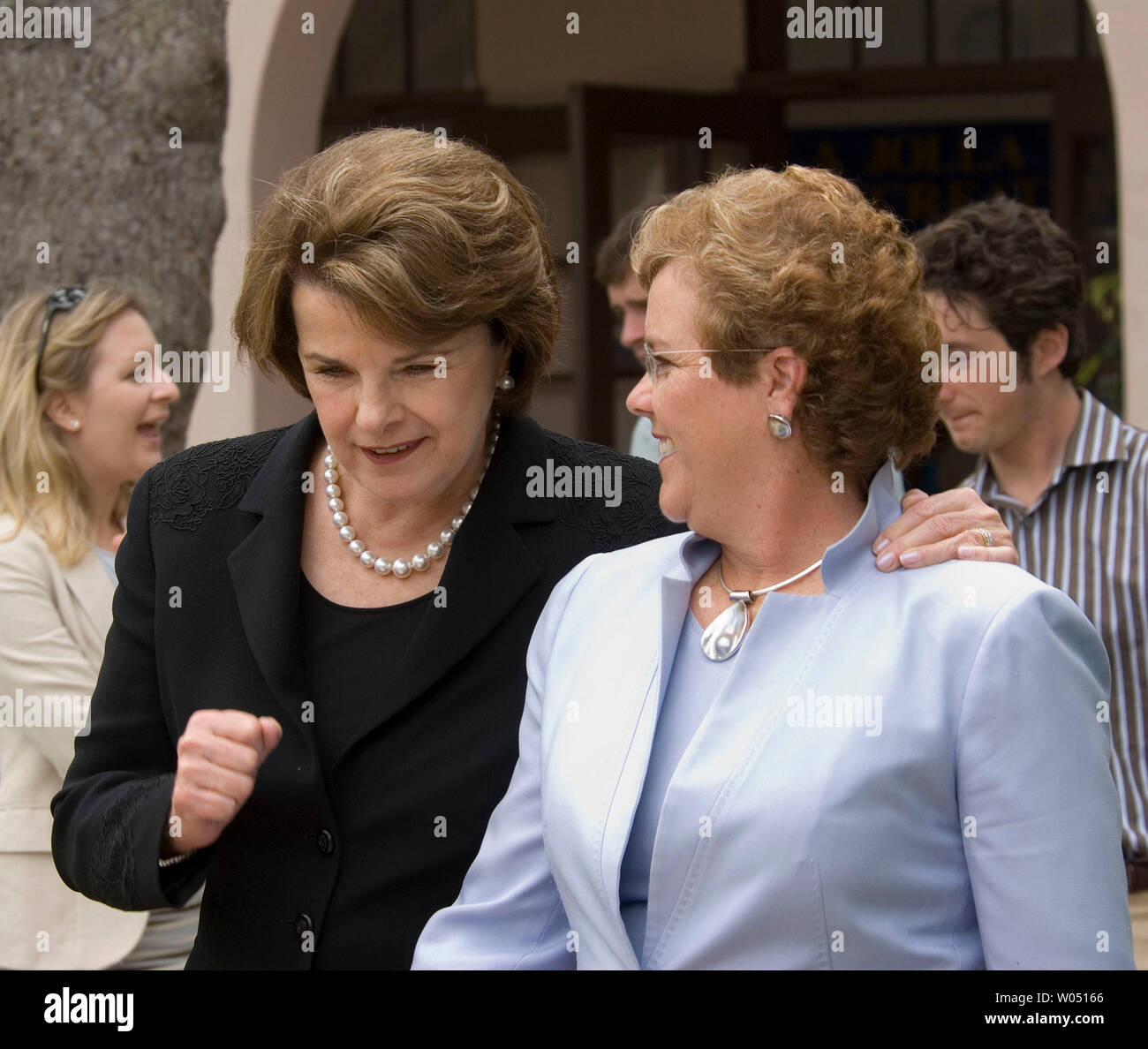 June cunningham hi-res stock photography and images - Alamy