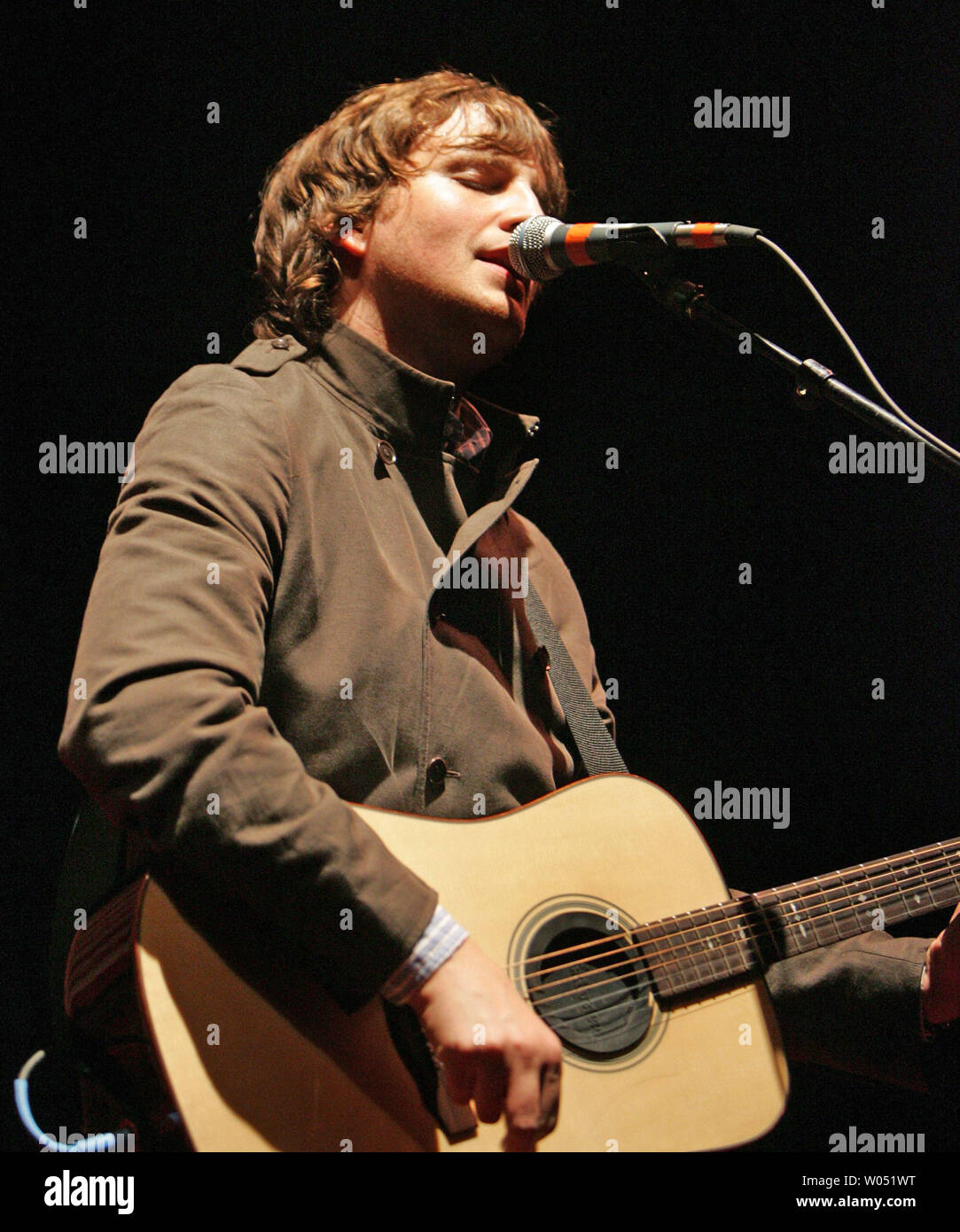 James Walsh of Starsailor performs in concert at the ipayOne Center in ...