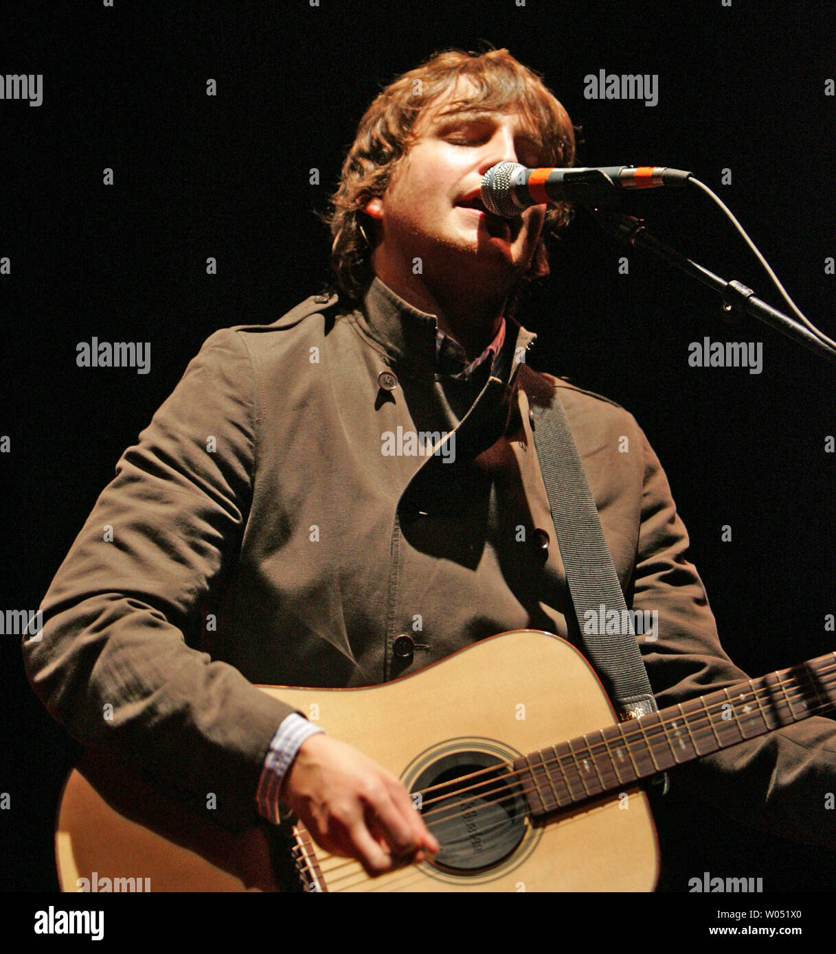 James Walsh of Starsailor performs in concert at the ipayOne Center in ...