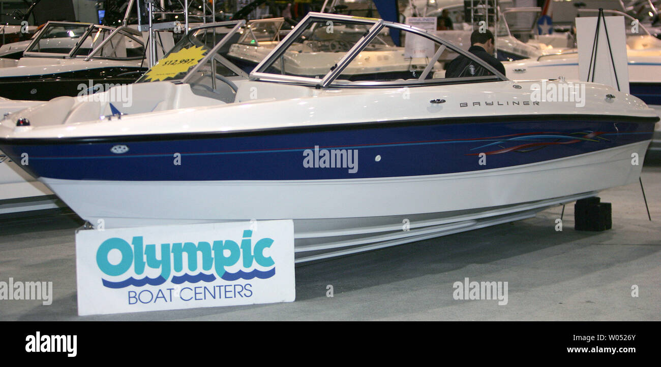 An Bayliner speed boat is on display at the 2007 San Diego Boat Show at ...
