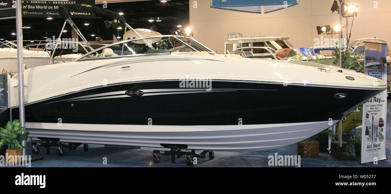 A Sea Ray speed boat is on display at the 2007 San Diego Boat Show at ...
