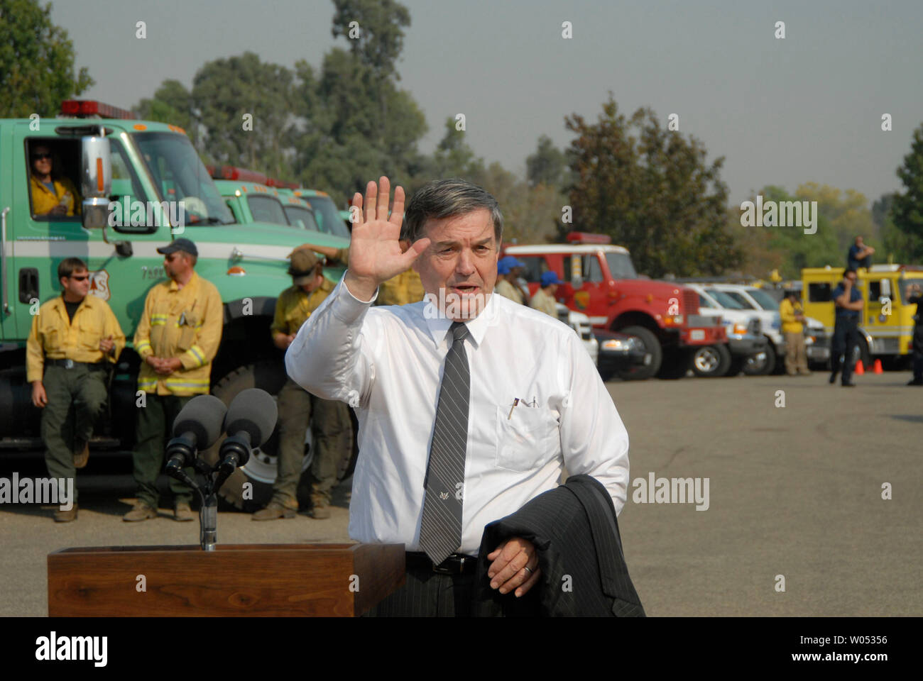 Rep. Duncan Hunter (R-CA) greets the press at Kit Carson Park in ...