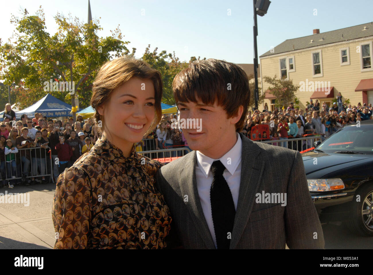 Hollywood actor Drake Bell arrives with his girlfriend on the Red ...