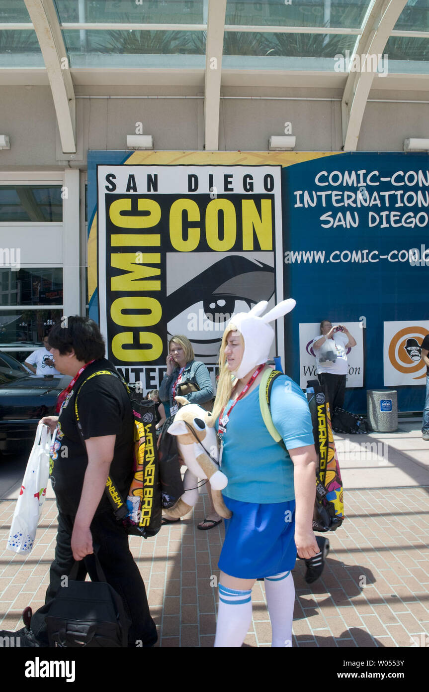Visitors attend the 42nd annual Comic-Con International, the largest ...