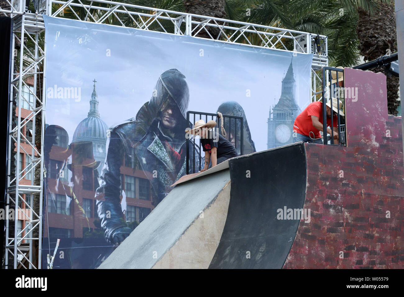 2015 comic con international hi-res stock photography and images - Alamy