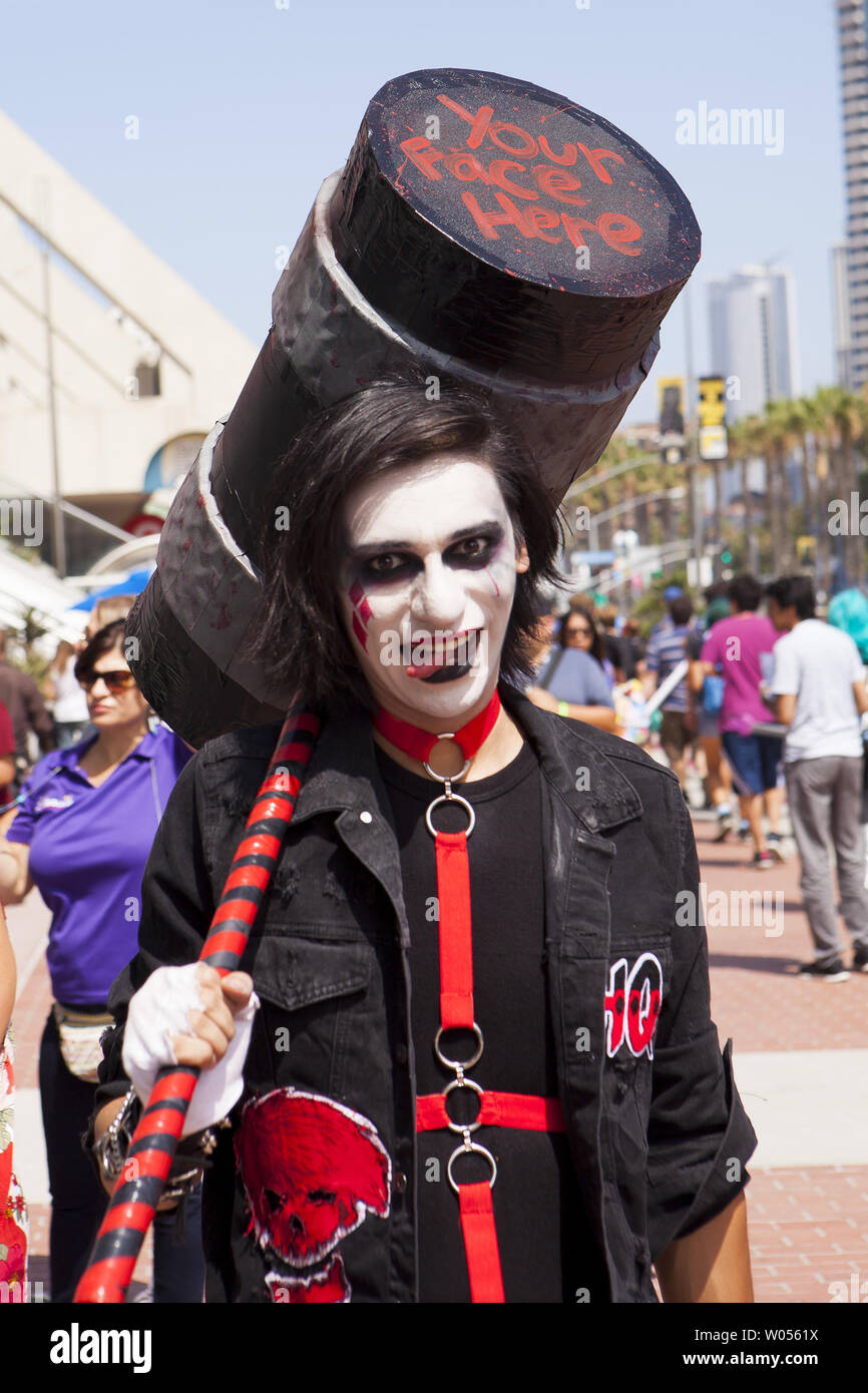 Thousands of fans arrive for the annual four-day Comic-Con gathering in ...