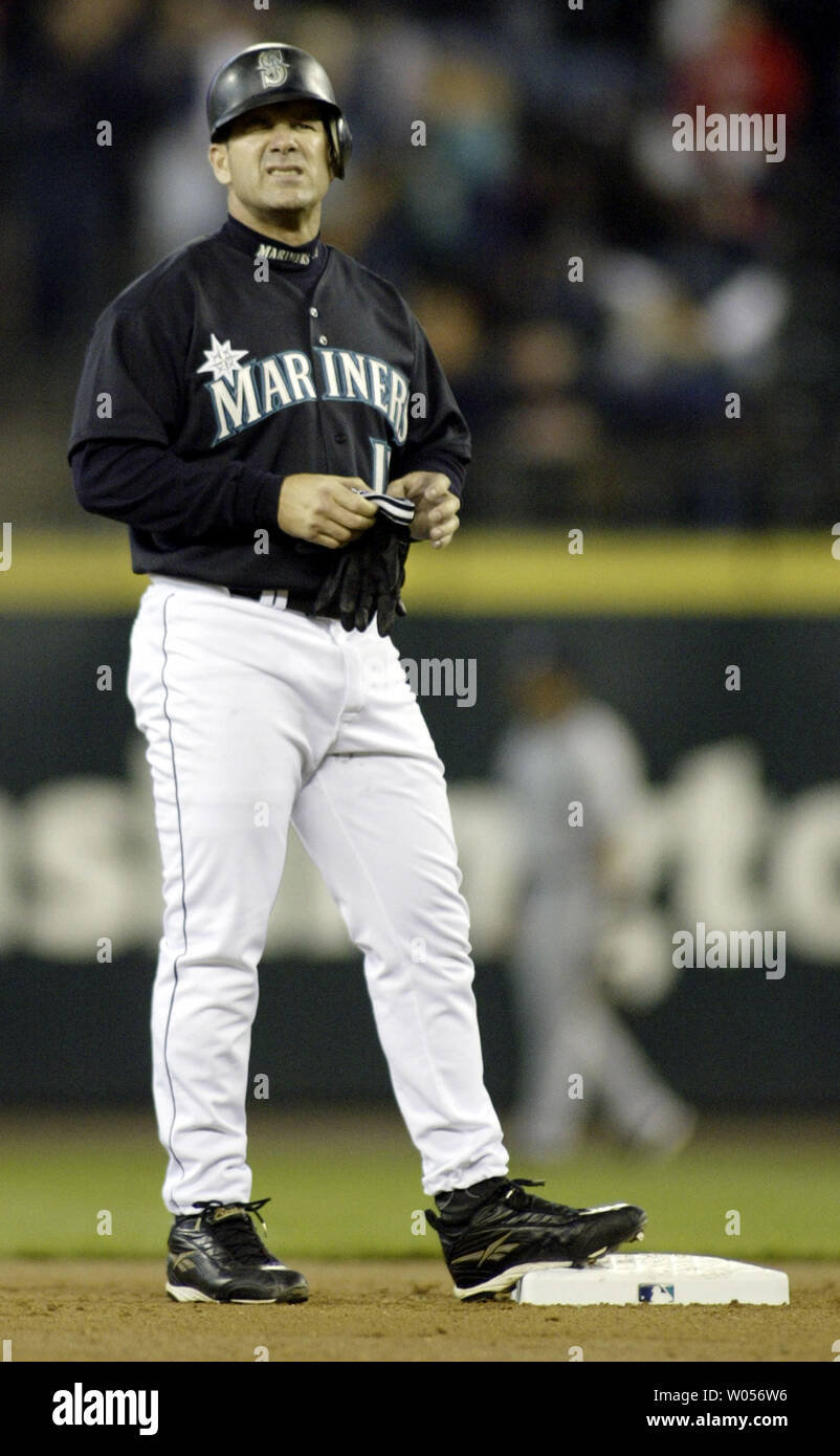 Edgar martinez 2004 hi-res stock photography and images - Alamy