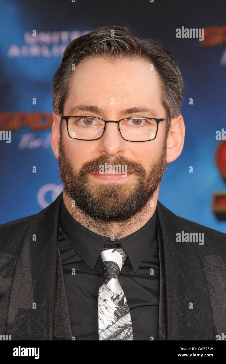 Martin starr spider man hi-res stock photography and images - Alamy