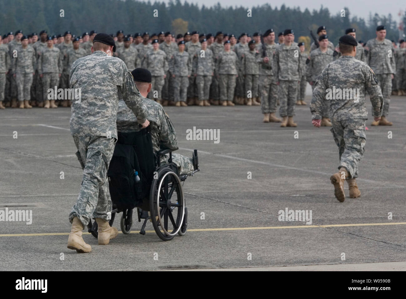 L r jim lewis hi-res stock photography and images - Alamy