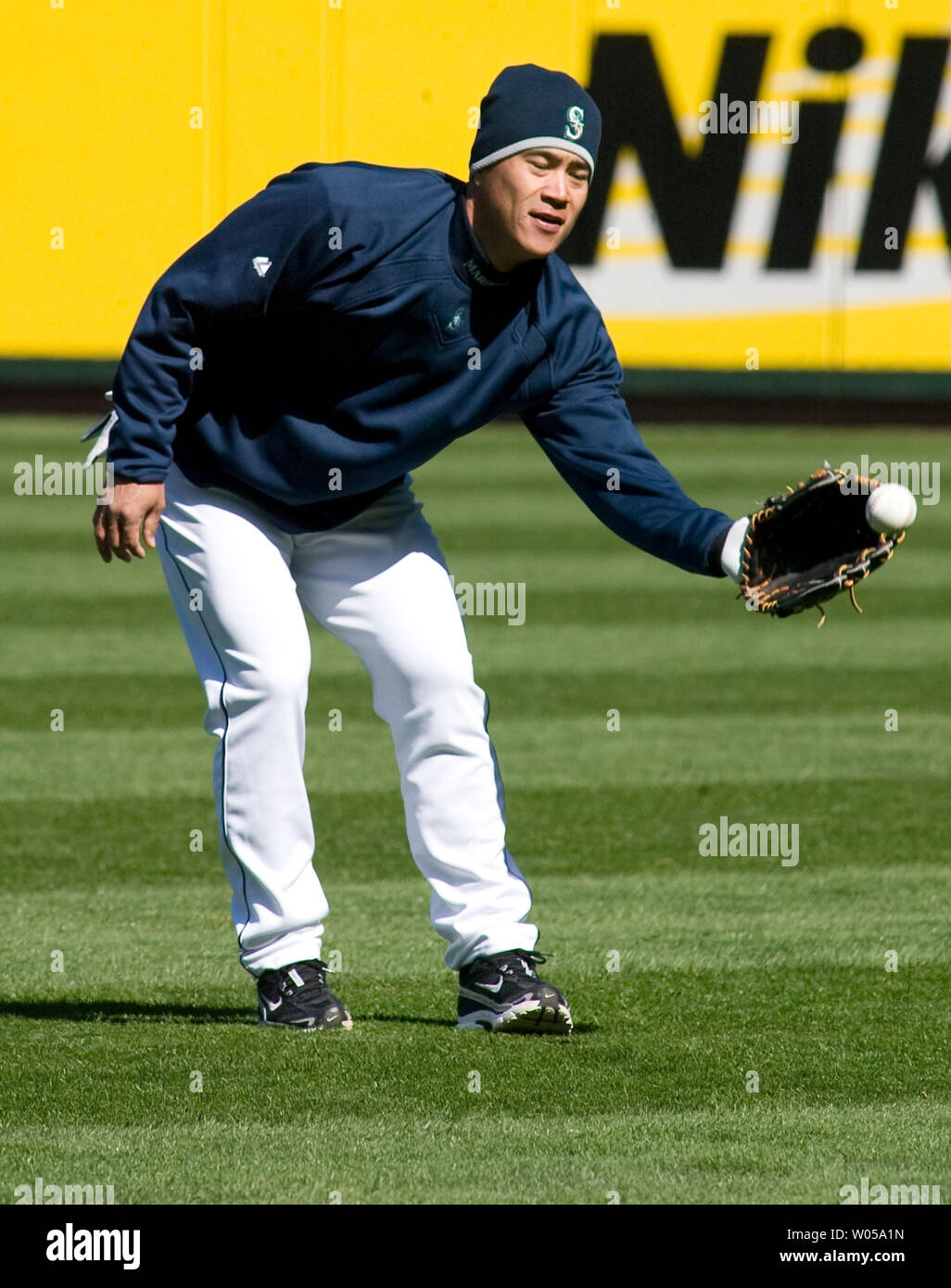 Homestand hi-res stock photography and images - Alamy