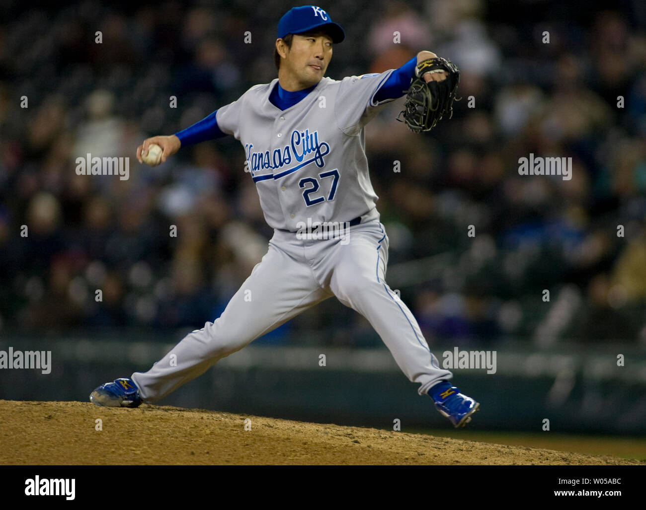 Kansas City Royals' Yasuhiko Yabuta, of Japan, prepares to throw to ...