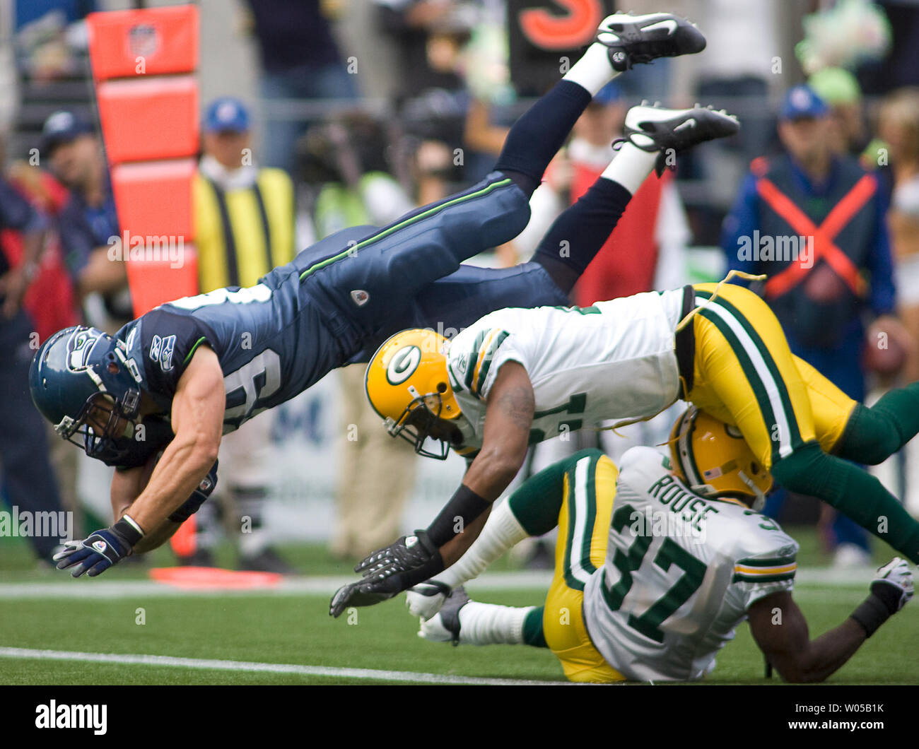 Charles woodson end zone hi-res stock photography and images - Alamy