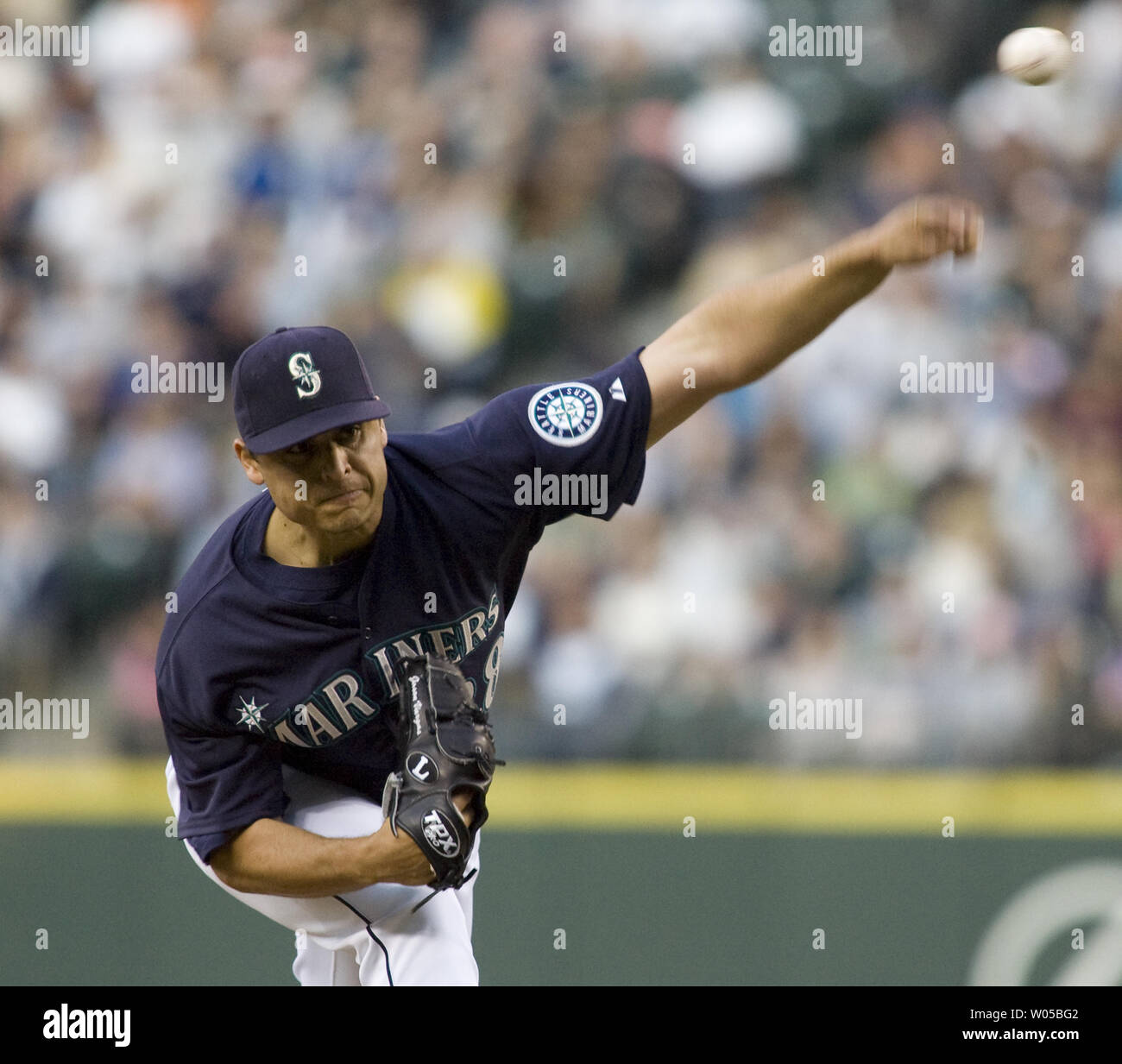 Jason vargas hi-res stock photography and images - Alamy