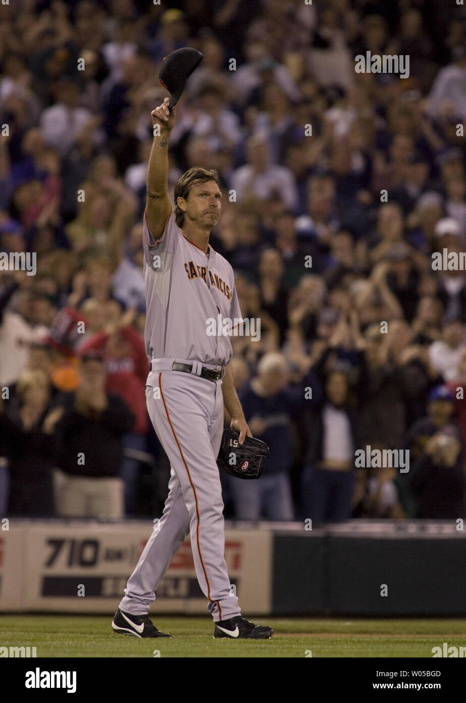 Pitcher randy johnson hi-res stock photography and images - Alamy