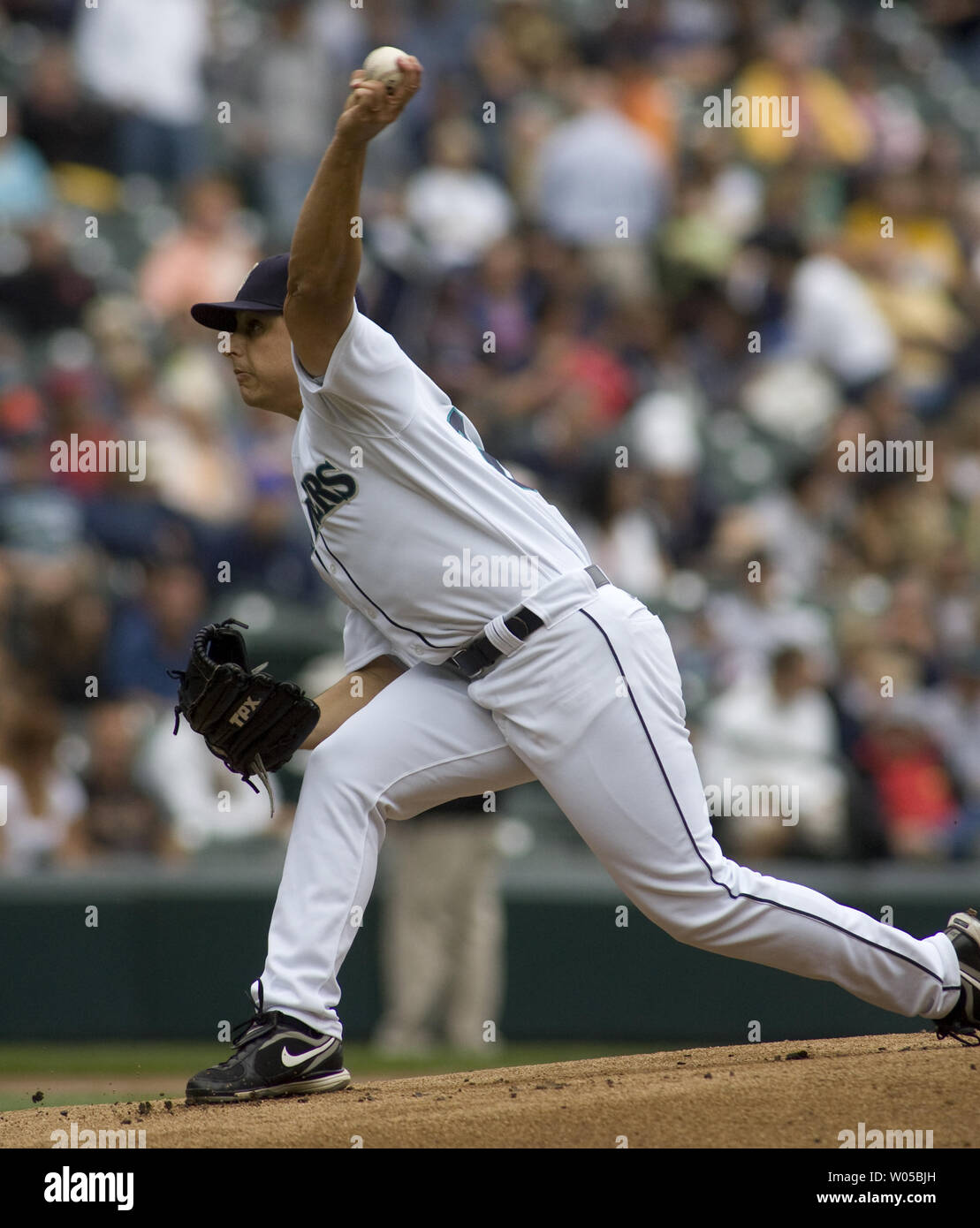 Jason vargas hi-res stock photography and images - Alamy