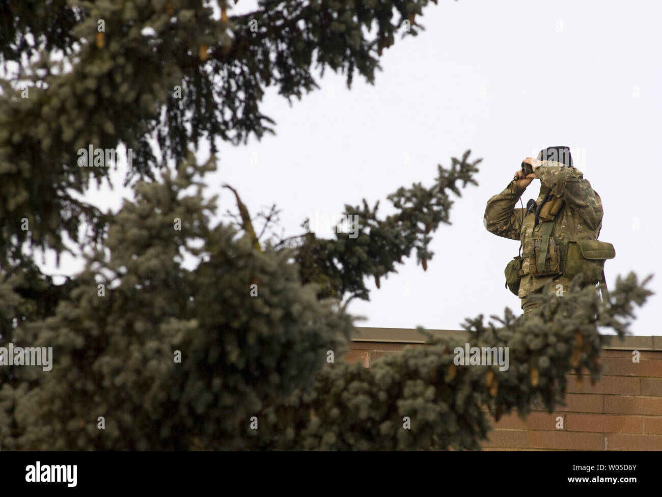 Swat member hi-res stock photography and images - Alamy