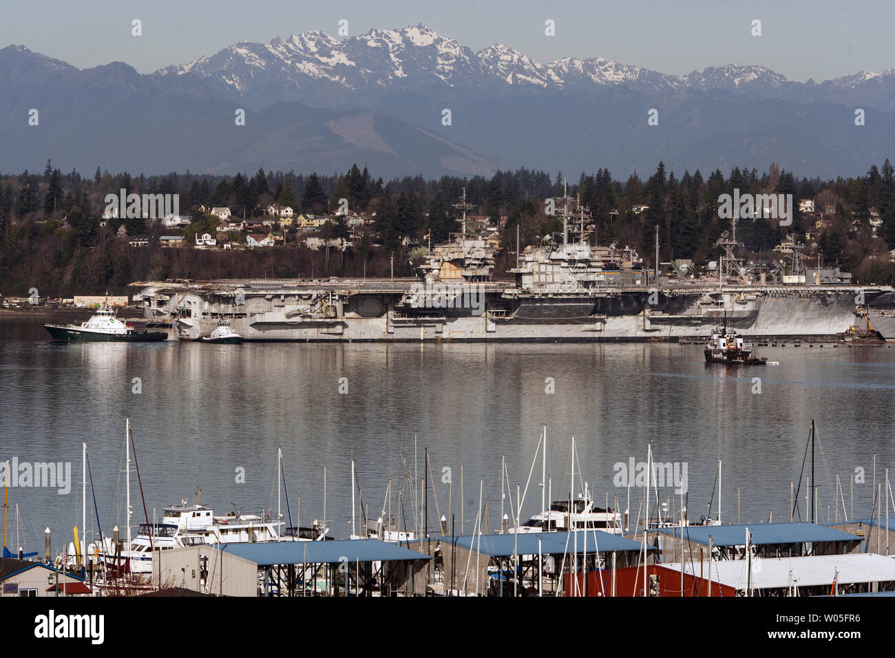 Uss ranger hi-res stock photography and images - Alamy