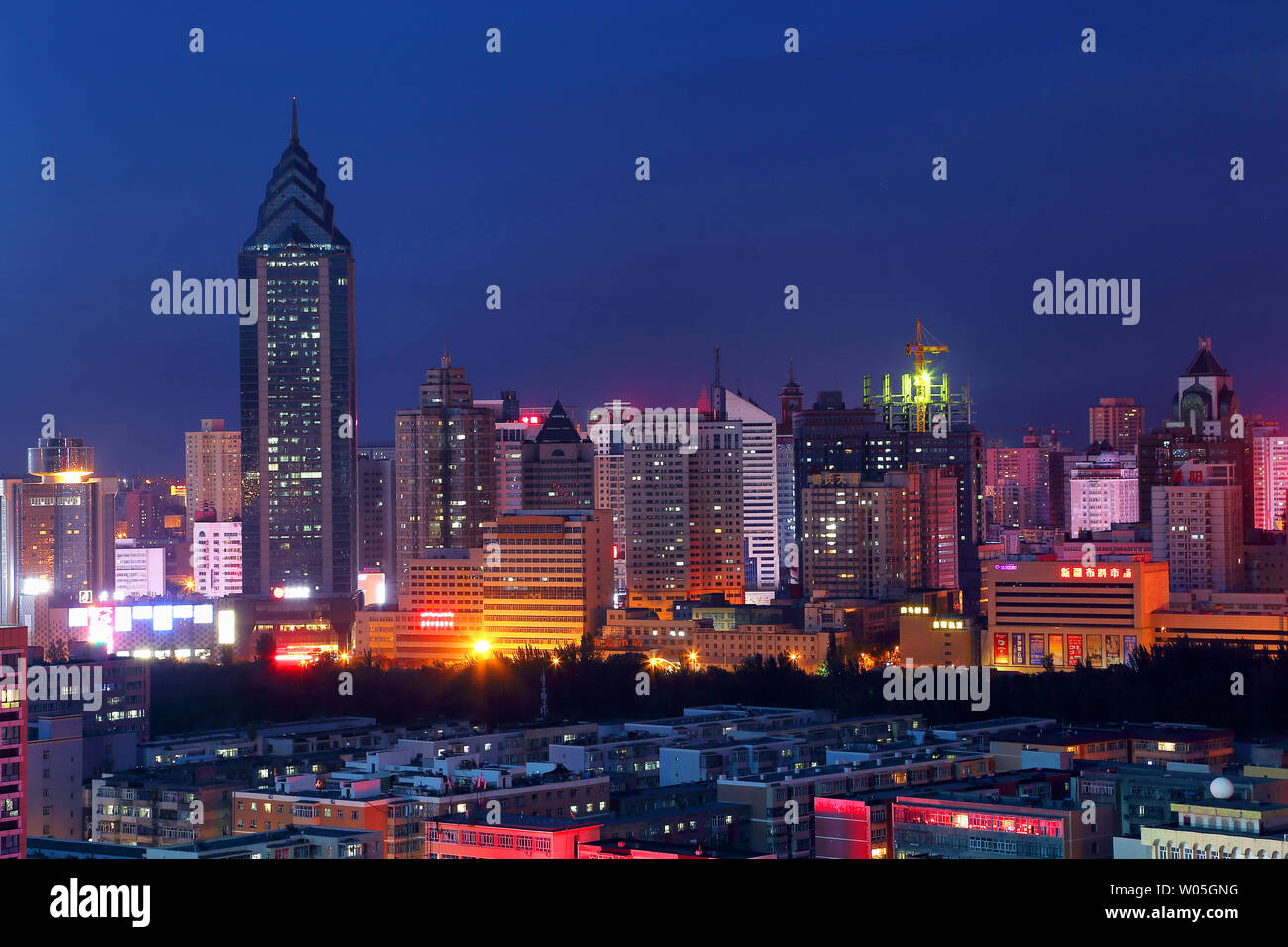 Scenic night view of Urumqi city, Xinjiang Stock Photo - Alamy