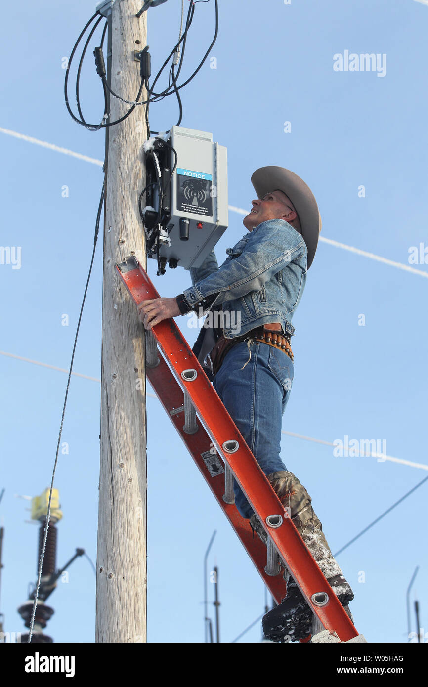 Fbi Surveillance High Resolution Stock Photography and Images - Alamy