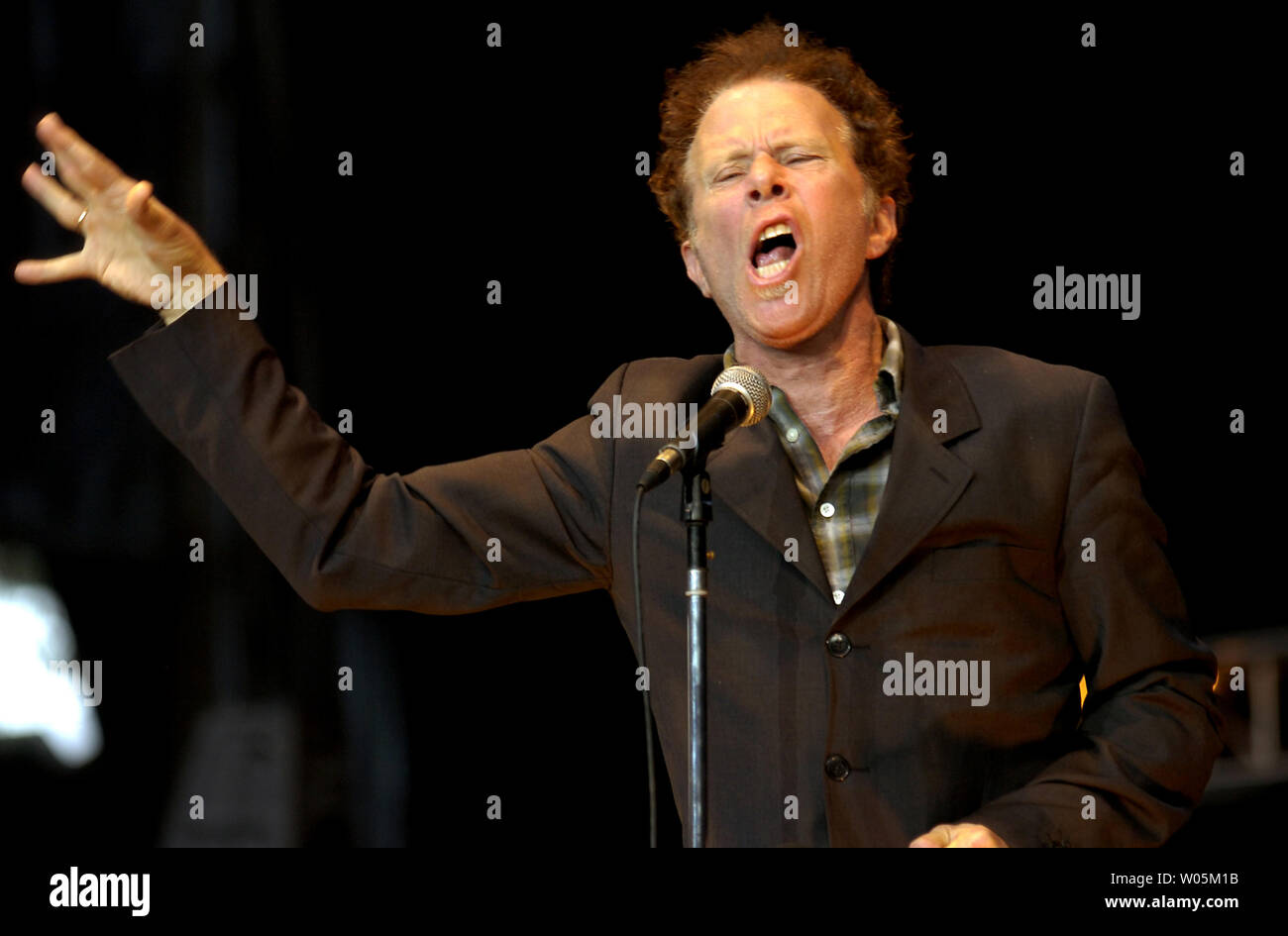 Tom Waits performs during the 21st annual Bridge School Benefit at ...