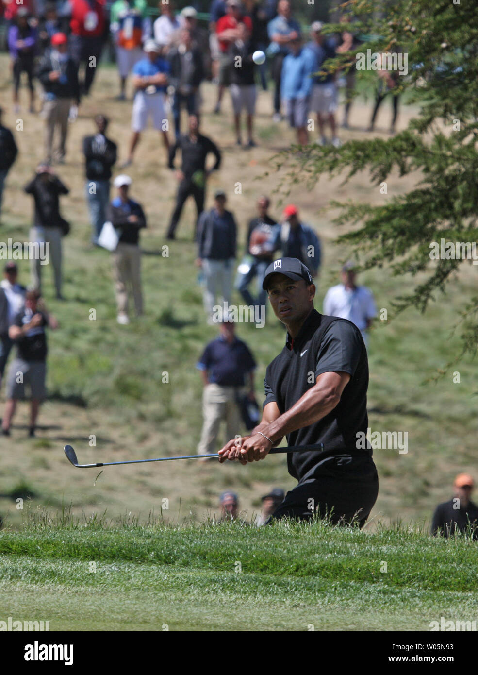 Bunker lip hi-res stock photography and images - Alamy