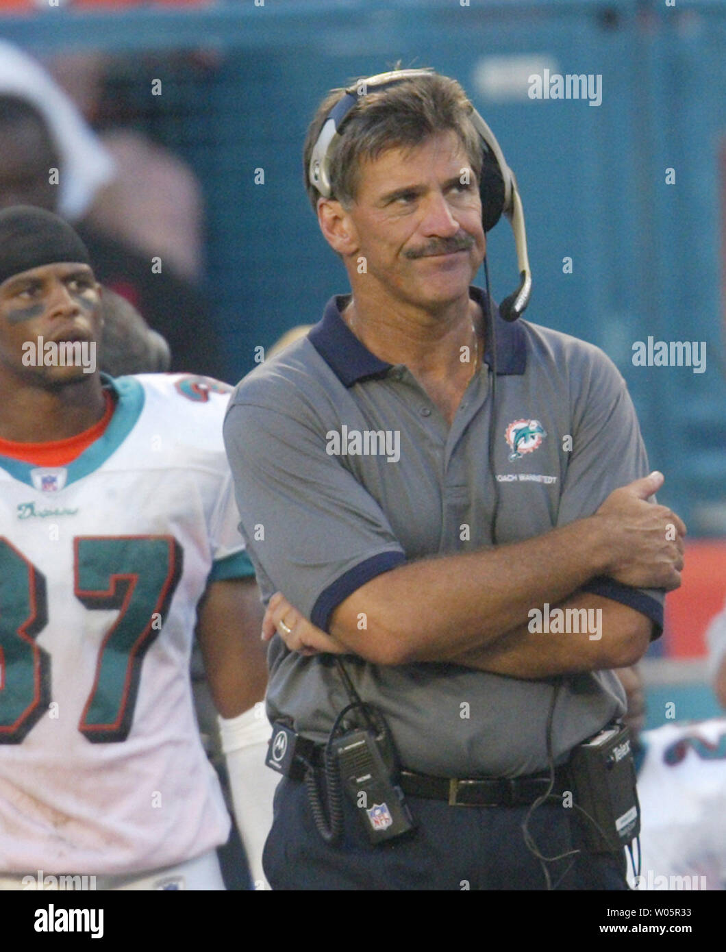 Miami Dolphins head coach Dave Wannstedt looks frustrated against the ...