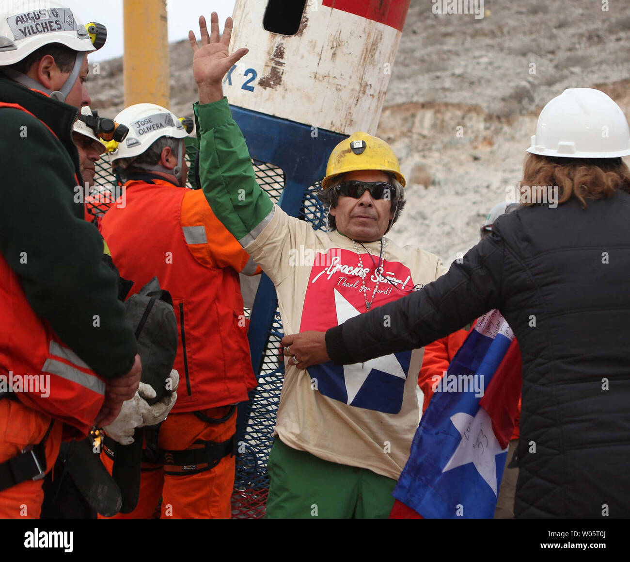 Chile mine collapse 2010 hi-res stock photography and images - Alamy
