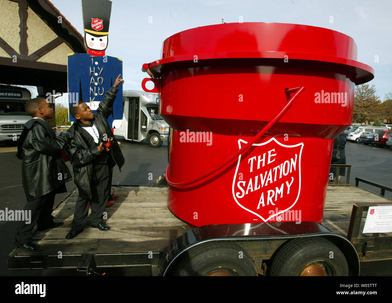 4 foot by 8 foot hi-res stock photography and images - Alamy